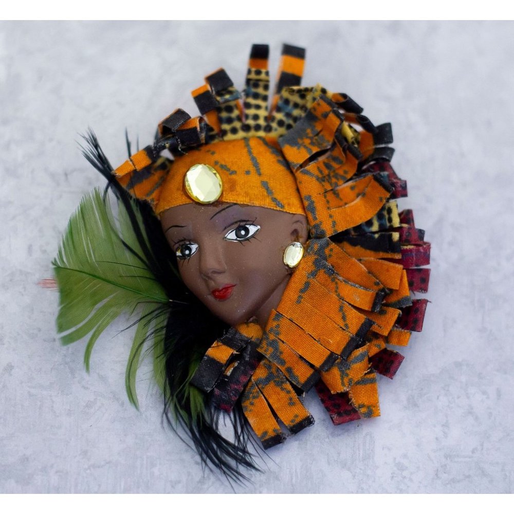 Vintage Bohemian African Lady Brooch - Ch1 - Gem